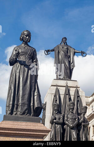 London ;Waterloo Place ; Statue of Florence Nightingale ; Sculpted by A ...
