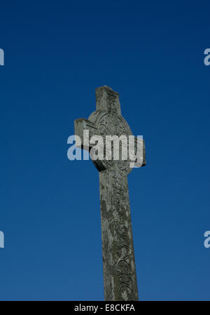 Oransay Priory Celtic Cross Stock Photo - Alamy