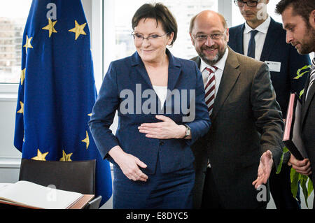 Brussels, Bxl, Belgium. 6th Oct, 2014. Prime Minister of Poland Ewa Kopacz (L) is welcomed by ...
