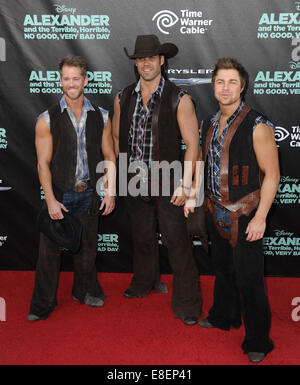 'Thunder from Down Under' dancers David F. Harris, Alex Biffin & Dylan ...
