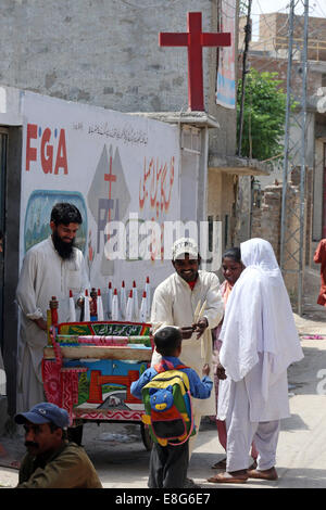 People in the christian dominated Chak Jalaldin Colony in Rawalpindi ...