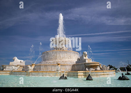Detroit, Michigan - The James Scott Memorial Fountain on Belle Isle ...
