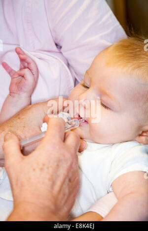 Oral Rota virus / Rotavirus immunisation / inoculation / from syringe ...