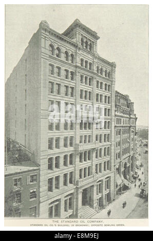 Standard Oil Building at 26 Broadway has a complex architectural ...