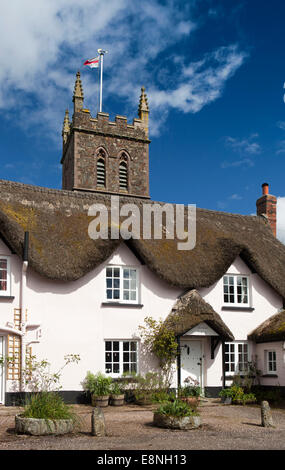 The Square Sheepwash Village Stock Photo - Alamy