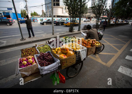 Fruit stall Beijing china Stock Photo - Alamy
