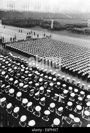 Parade of the Wehrmacht on 'Tag der Wehrmacht' (Day of the Wehrmacht ...