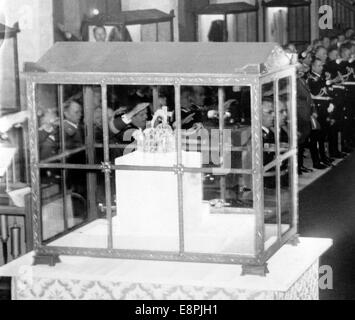 Adolf Hitler in Vienna, 1938 Stock Photo - Alamy