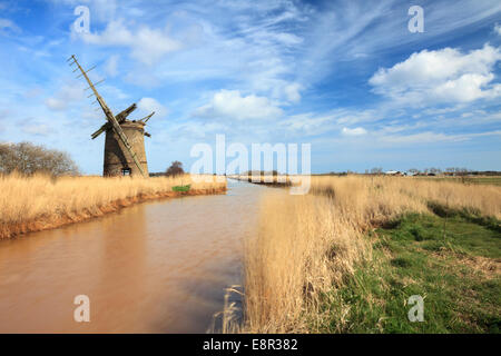 Brograve drainage mill in Norfolk Broads Stock Photo - Alamy