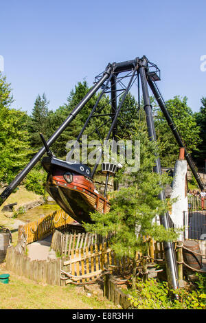 Black Buccaneer boat ride, Chessington World of Adventures, Chessington ...