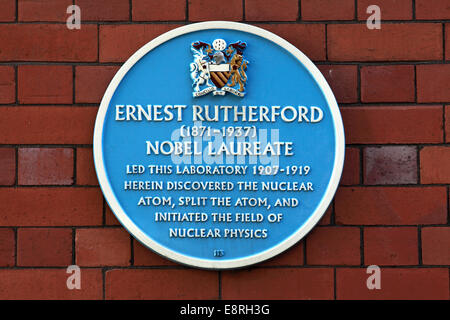 Blue plaque to Ernest Rutherford, Rutherford Building, Manchester ...