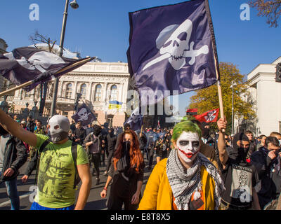 Clowns take part in National Clown Day celebrations in Lima, Peru ...