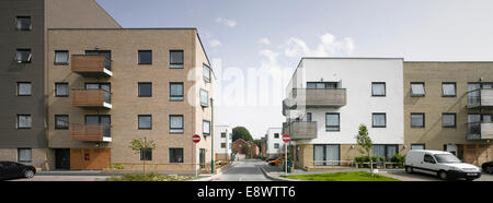 Durand Close Estate, Affinity Housing, Sutton Stock Photo - Alamy