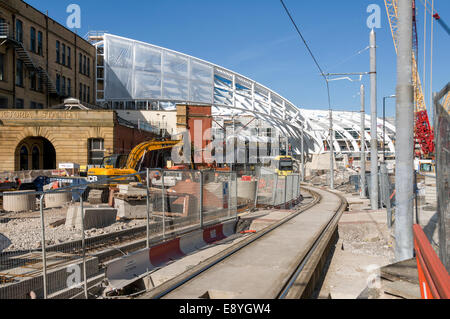 New roof being constructed and redevelopment work at Victoria Station ...