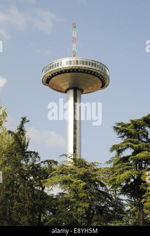 Aussichtsturm Faro de Moncloa, Madrid, Spanien *** Faro de Moncloa ...