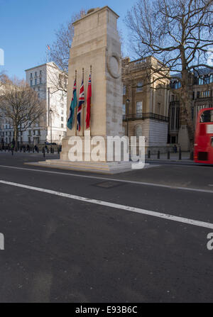 The Cenotaph Whitehall, central London - designed by Edward Lutyens ...