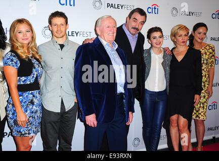 Vanessa Ray, Sami Gayle, Tom Selleck & Donnie Wahlberg attending the ...