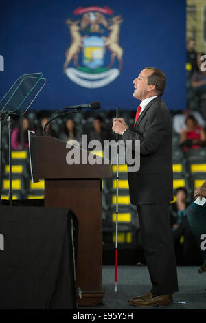 Rochester, Michigan - Richard Bernstein, who is blind, at a rally ...
