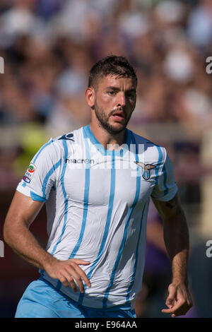 Firenze, Italy. 19th Oct, 2014. Luis Cavanda (Lazio) Football/Soccer ...