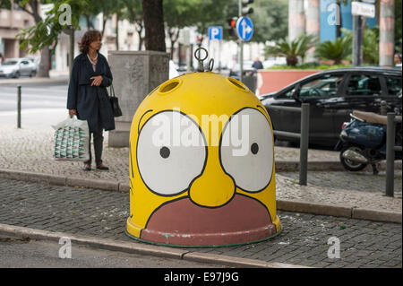 Homer Simpson Glass Bin Stock Photo - Alamy