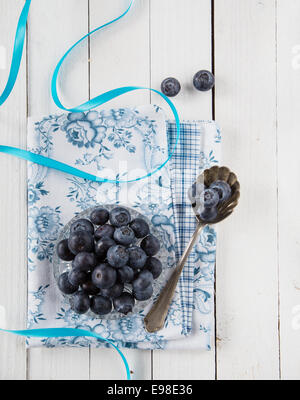 Top view of whole blueberries on sackcloth Stock Photo - Alamy