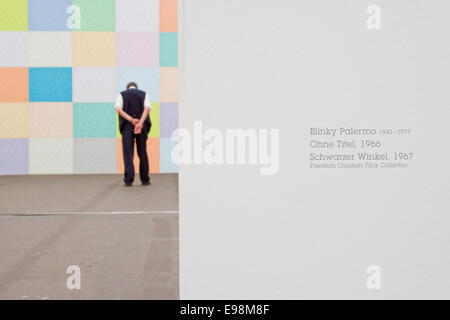 Prospective wall and texture colour. Berlin, Germany Stock Photo - Alamy