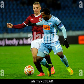 Pavel Kaderabek of Sparta Praha (R) seen in action during the UEFA ...
