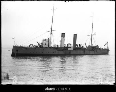 The HMCS Rainbow was one of Canada's first warships, playing a ...