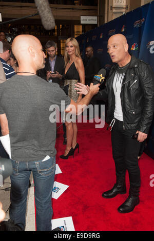 Red Carpet interviews with Howard Stern, Heidi Klum, Mel B., Howie ...