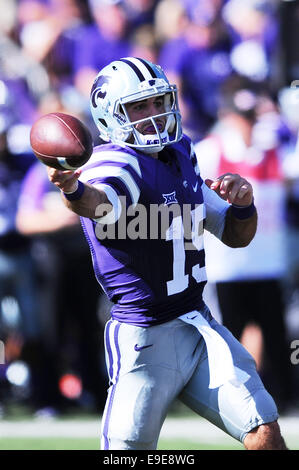 Manhattan, Kansas, USA. 25th Oct, 2014. Kansas State Wildcats running ...