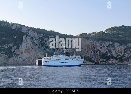 Caremar (Campania Regionale Marittima) ferry Naiade from Naples ...