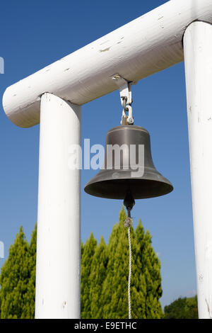 Old traditional carved wooden pillar Stock Photo - Alamy