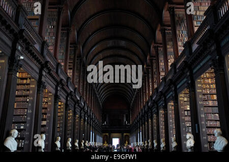 Trinity College, Old Library The main chamber of the Old Library of ...