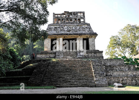 Templo del Sol, temple of the sun, Maya archeological site Palenque ...