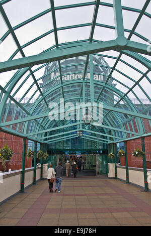 An entrance to the Meadowhall Shopping Centre in Sheffield Stock Photo ...