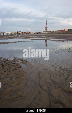 Blackpool, UK. 29th October, 2014. A cold start to the day in Blackpool ...