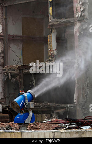 Water spray cannon for dust suppression, demolition of Telegraph Stock ...