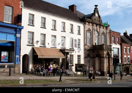 ashbourne town centre derbyshire england Stock Photo - Alamy