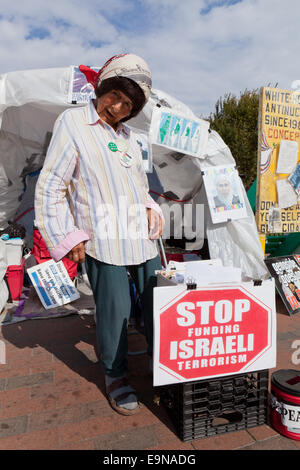 White House Peace Vigil tent is seen in Lafayatte Park across the ...