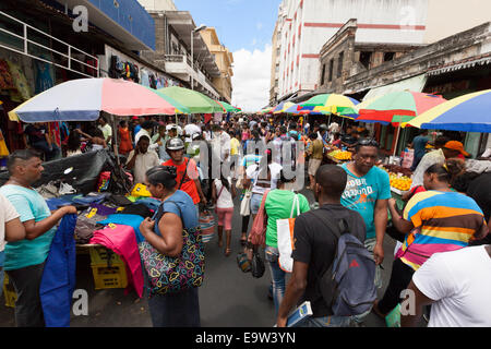 The Port Louis street market in Mauritius Stock Photo - Alamy