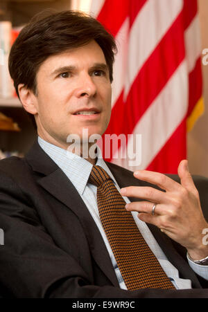 Andrew Schapiro - new United States Ambassador to the Czech Republic ...