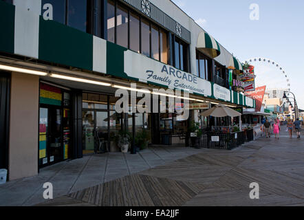 Arcade storefront in downtown Myrtle Beach, South Carolina Stock Photo ...