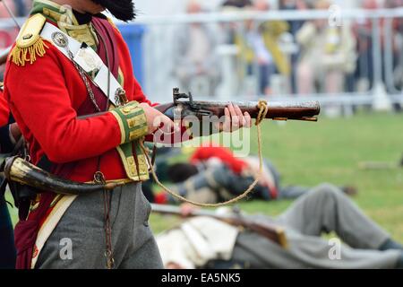man firing old musket Stock Photo - Alamy