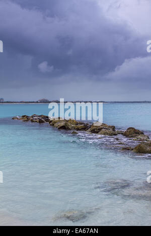 Wave breaker stone Stock Photo - Alamy