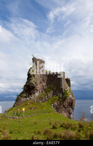 Brochel Castle, Raasay, Inner Hebrides, Scotland Stock Photo - Alamy