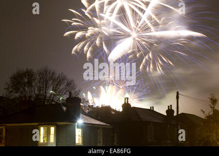 Wimbledon London,UK. 8th November 2014. Spectacular fireworks display ...