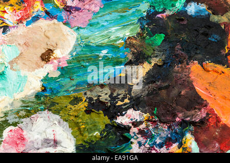 Artist's palette with oil paints and brush, close-up Stock Photo - Alamy