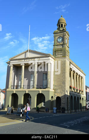 Clock tower of Guildhall, High Street, Winchester, Hampshire, England ...
