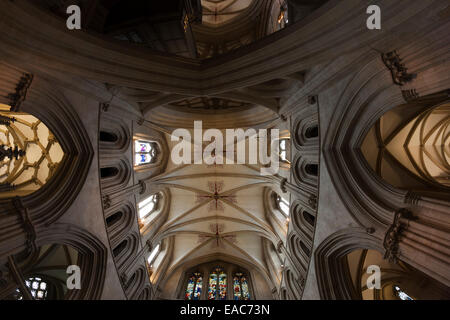 The interior of Wells Cathedral, underneath the famous and scissor arch ...
