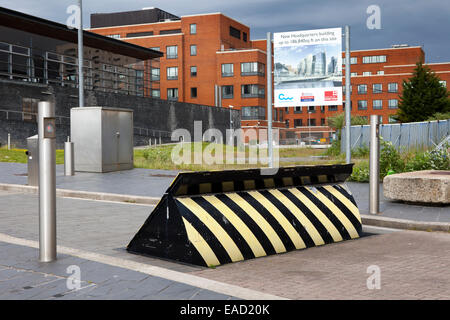 Details / close-ups of the Welsh Government building Sarn Mynach ...